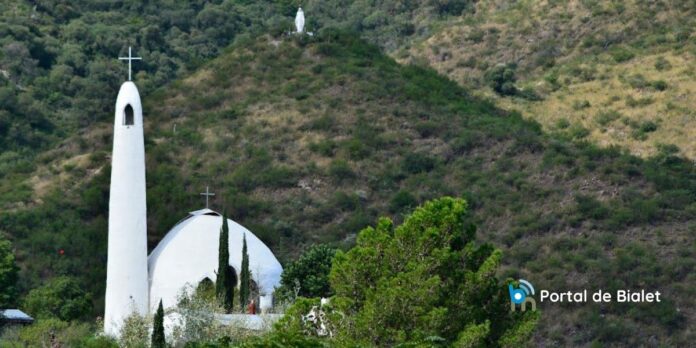 Iglesia San Plácido: Un Tesoro Espiritual y Arquitectónico en Bialet ...